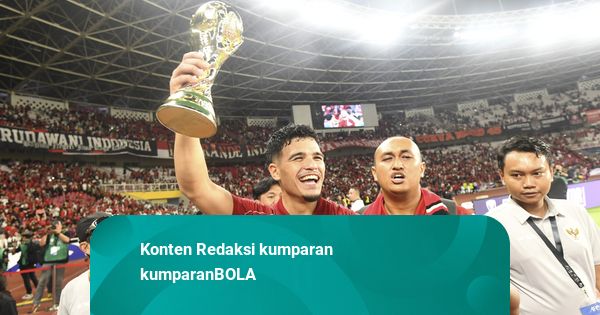 Patrick Kluivert Jelaskan Kondisi Ragnar Oratmangoen: Ada Infeksi di Lututnya | kumparan.com